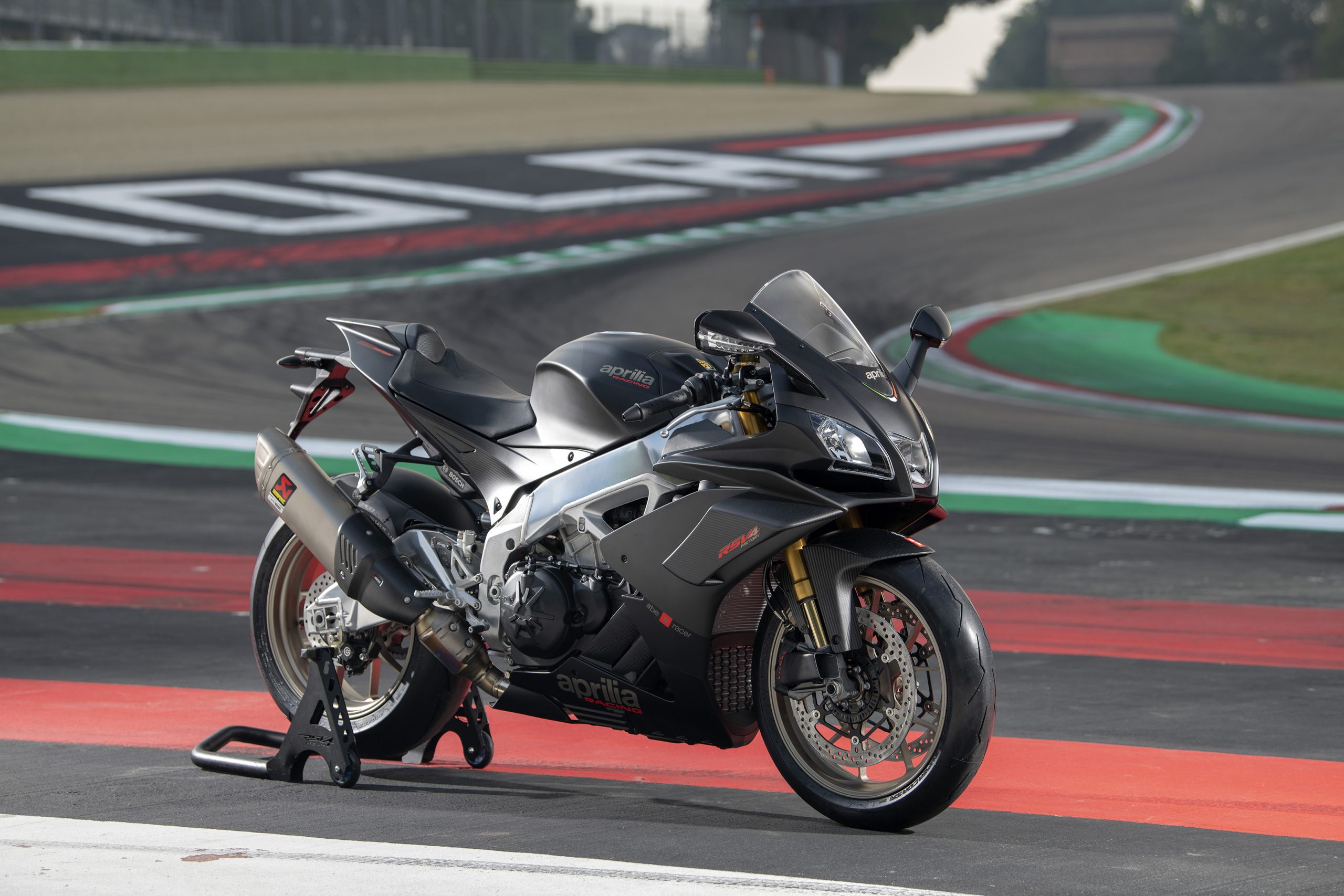 Aprilia Polska pojawi się na targach Warsaw Motorcycle Show 2019 ...