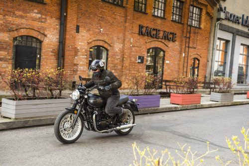 17 motocykli dla młodych kierowców z prawem jazdy A2. Nowe i używane ...
