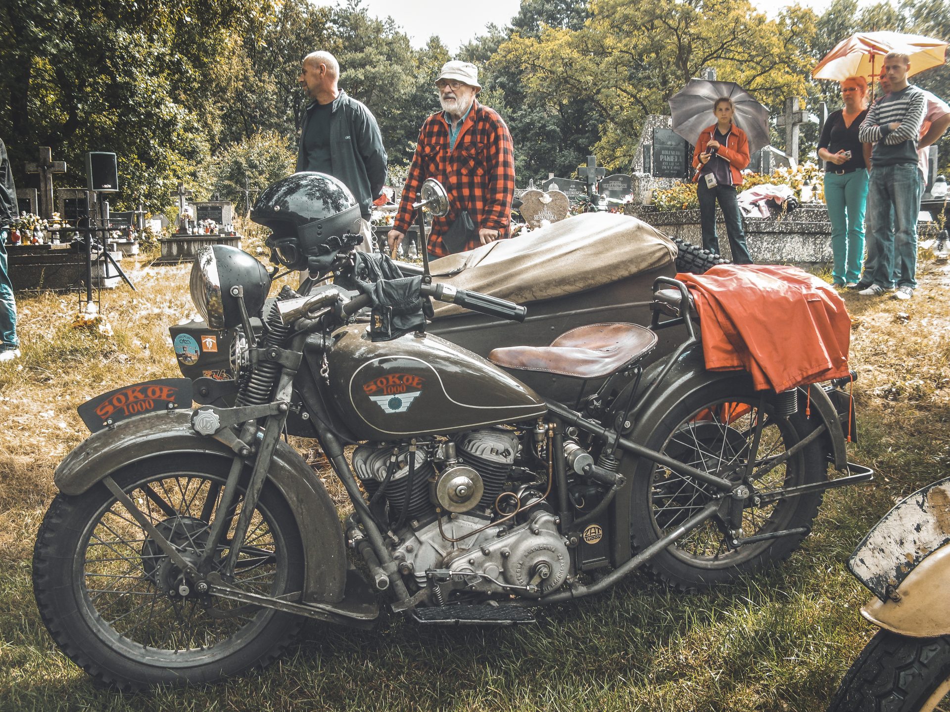 Zasłużenie legendarny? Historia polskiego motocykla: CWS M111 Sokół ...