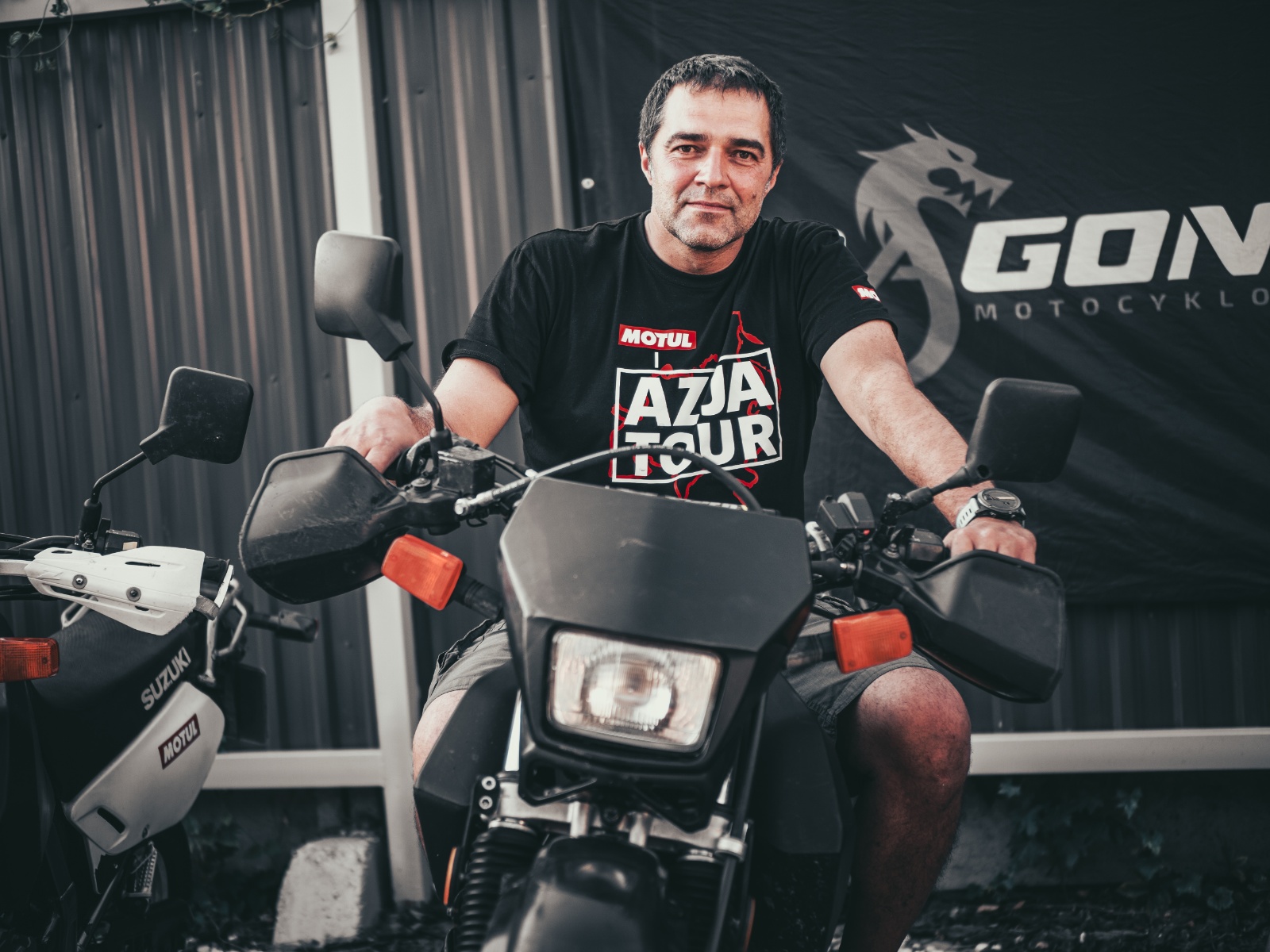 Obywatel świata. Tomasz Madej – Dragons.pl | Świat Motocykli