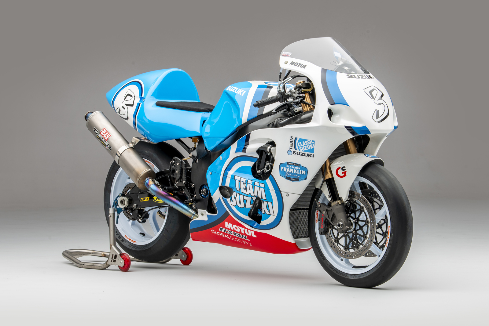 Customowy Suzuki GSX-R 750 SRAD Classic Team Suzuki | Świat Motocykli