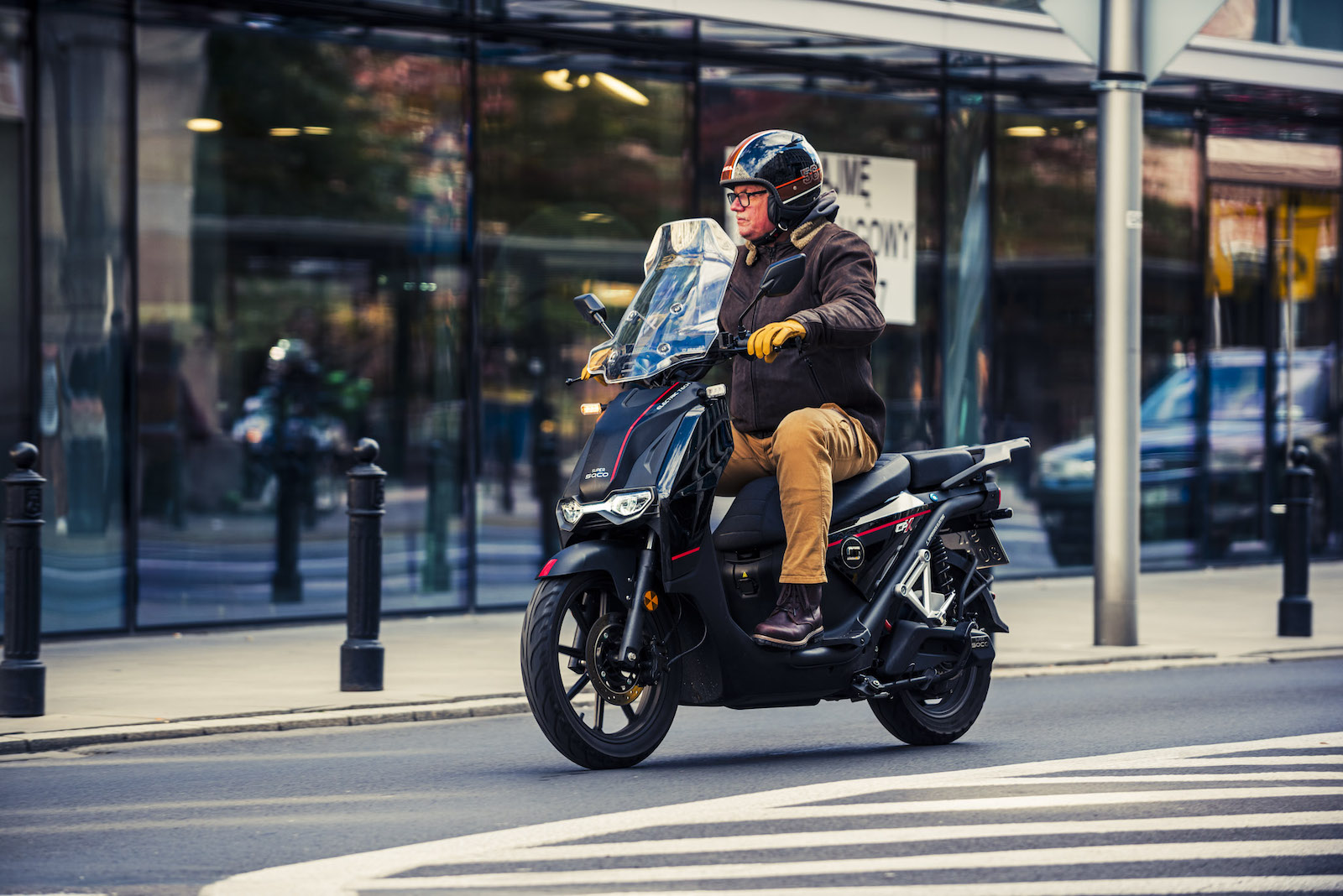 Super Soco CPX. Elektryczna alternatywa | Świat Motocykli