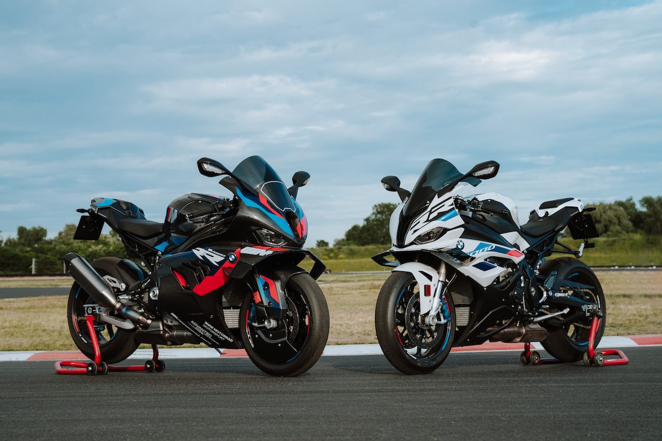 GALERIA: BMW M1000RR i S1000RR w akcji! | Świat Motocykli